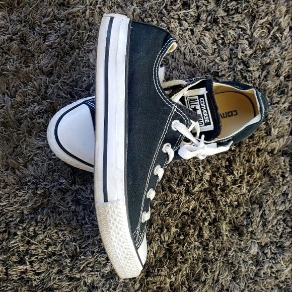 Converse | Shoes | Vintage Lowtop Converse Allstar Tennis Shoes Ll922 ...